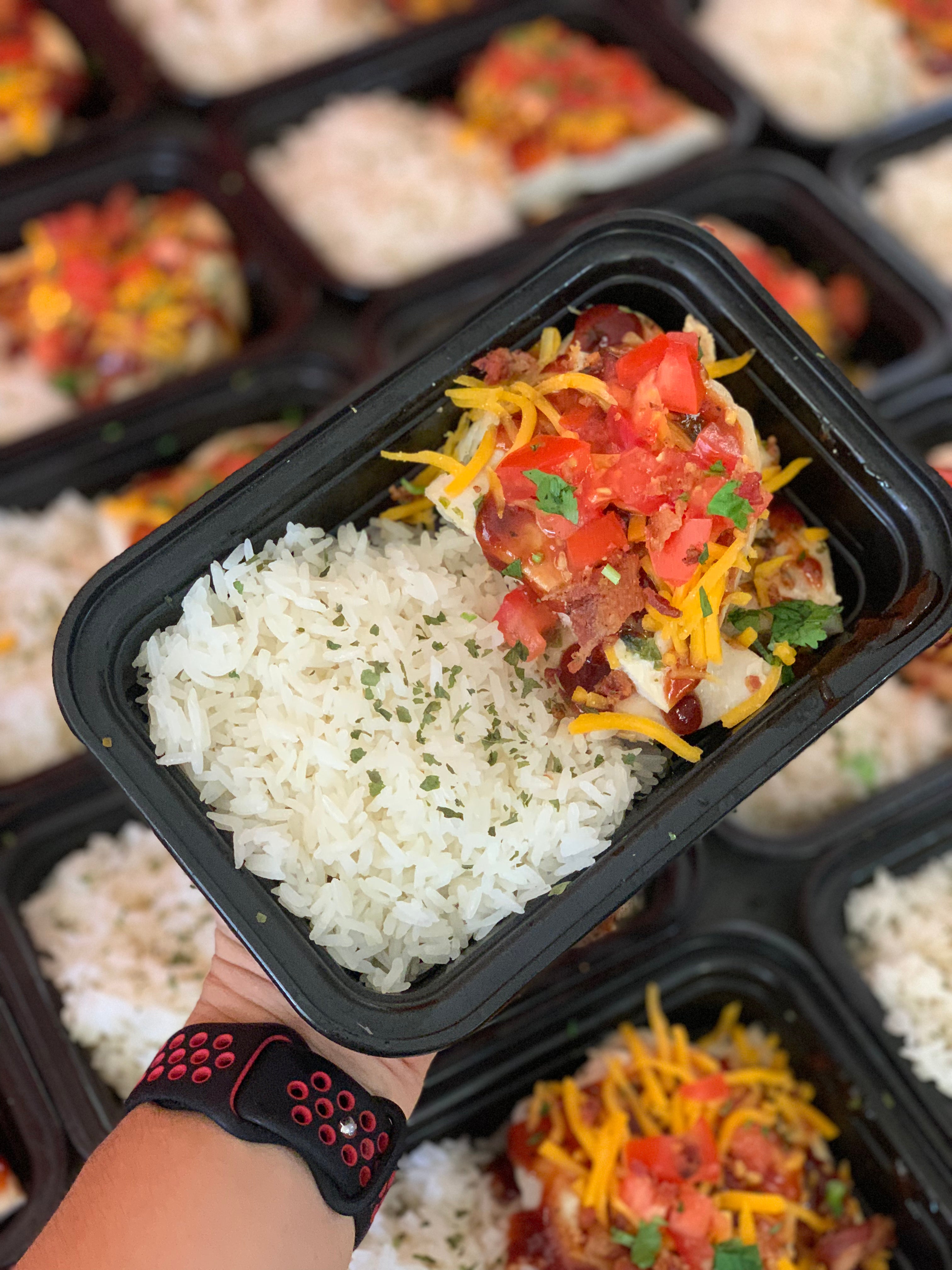 Pechuga Monterrey con Arroz jazmín – Cocinando A Ojo Marketplace